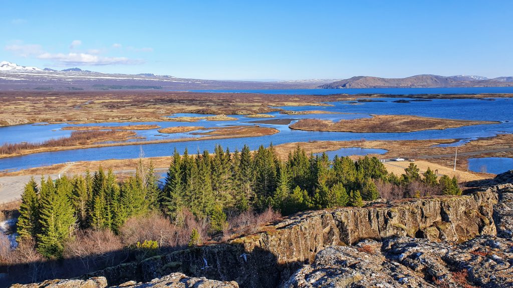 Iceland Photo Gallery: Three Seasons of Thingvellir And The Lake ...