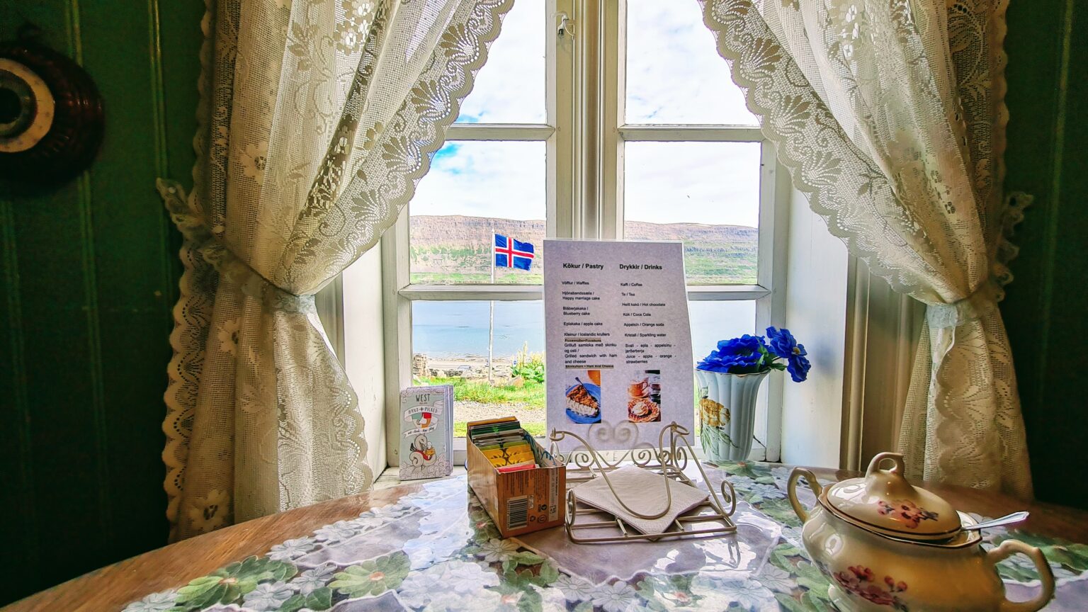 Three Fjords, the Ultimate Sightseeing Spot and Homemade Waffles ...